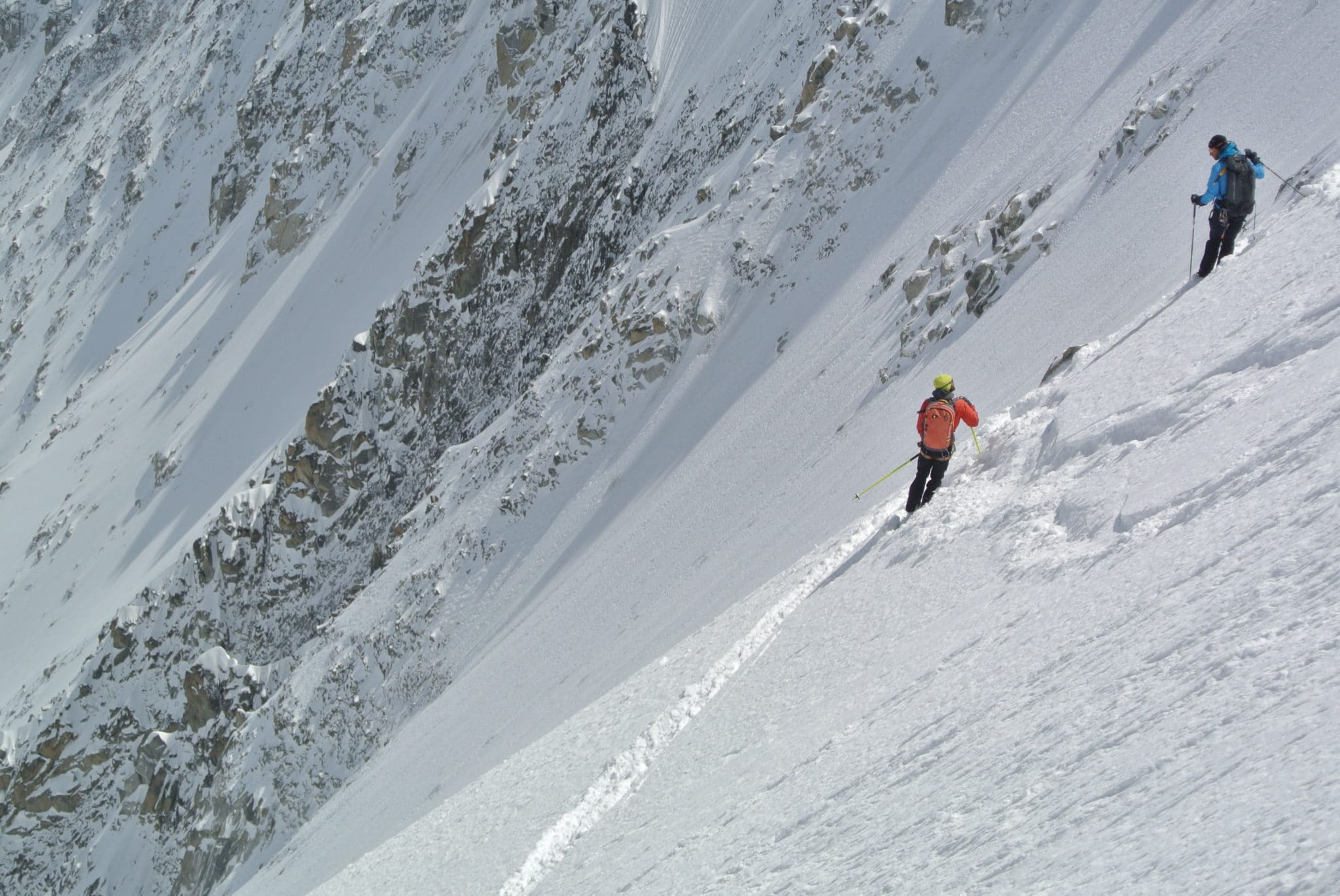 Pentes raides : ski de grande classe! - HELYUM