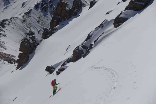 Kirghistan : Ak-Suu, ski en mode nomades sédentaires - HELYUM