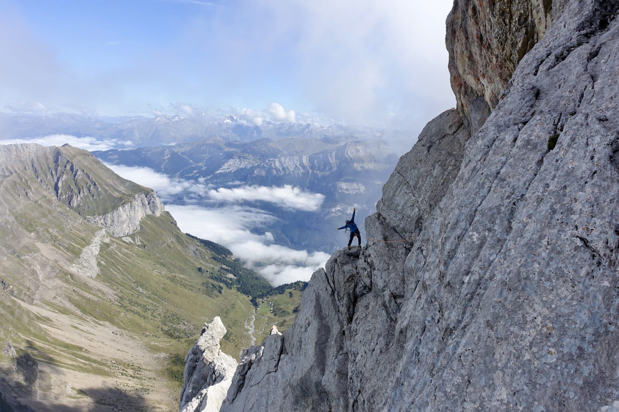 Arête du Doigt à La Pointe Percée - HELYUM